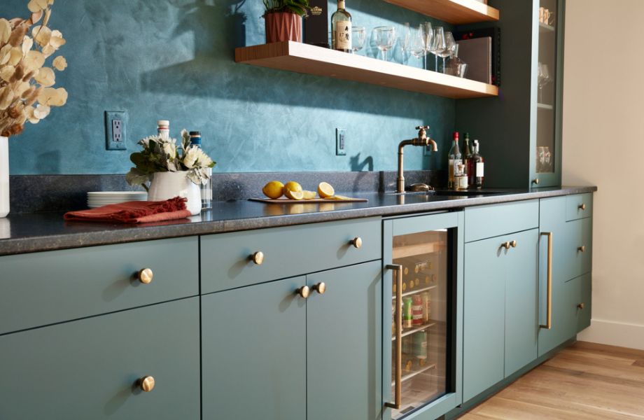 Glossy vs. Matte Kitchen Cabinets: Which Looks Best?| Formica Group