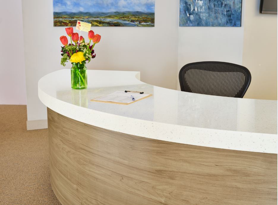 Everform® Solid Surface in Corporate Offices | Formica Group