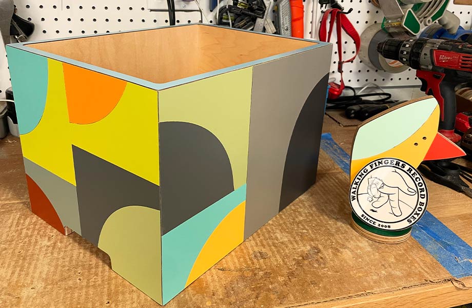 Walking Fingers Record Boxes|Formica Group