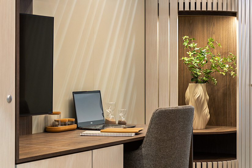 Refurbishment of luxurious cocktail bar and restaurant | Formica Group