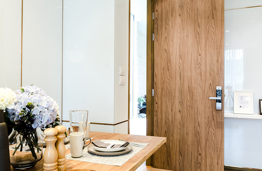 Noble 33 Luxury Condo