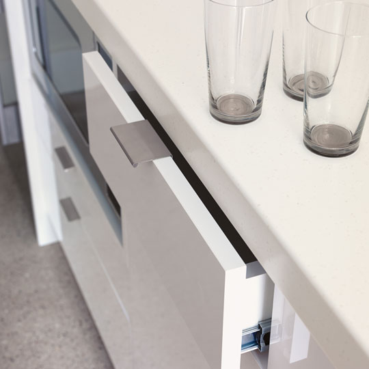 949 White - ColorCore®2 Laminate