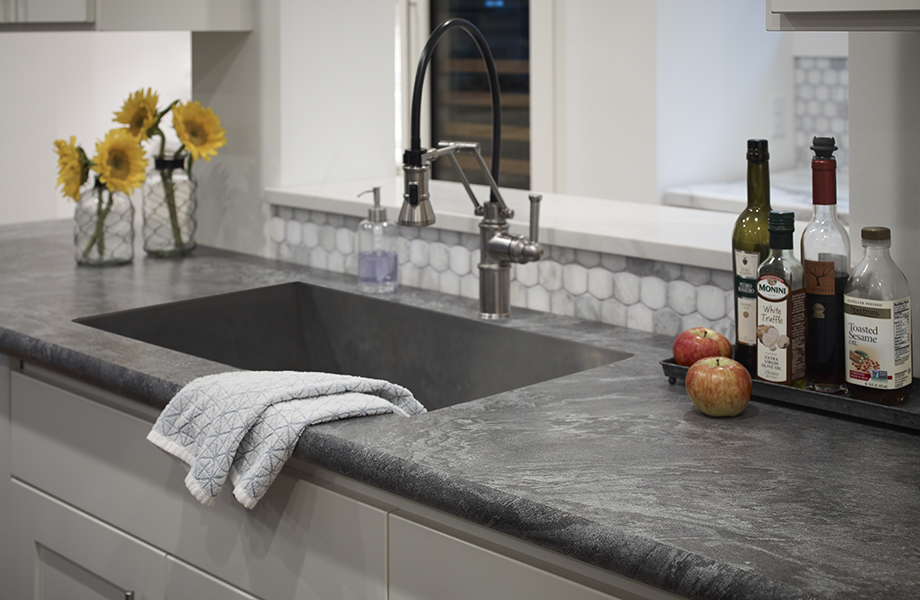 laminate countersplash