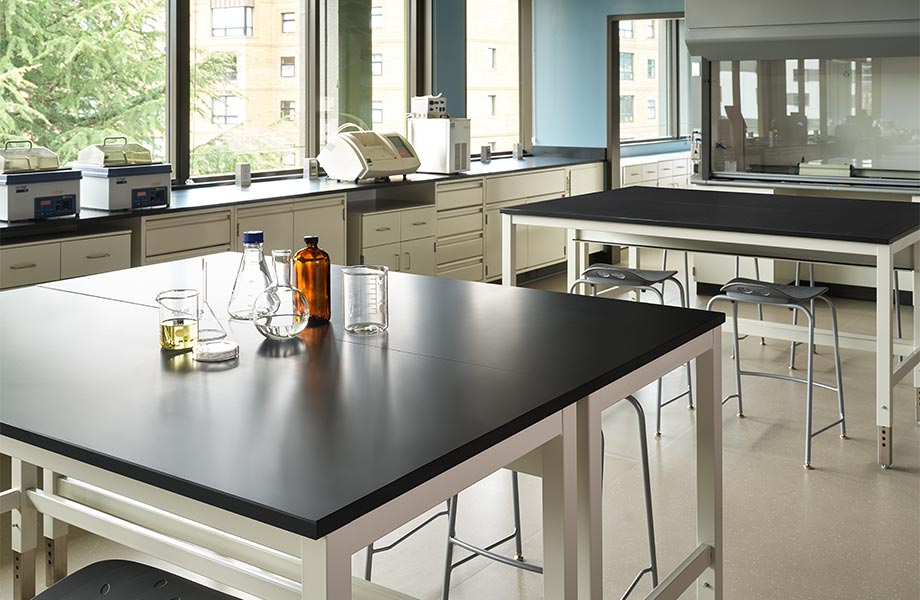 Phenolic vs. Epoxy Resin Countertops: A Performance Comparison for ...