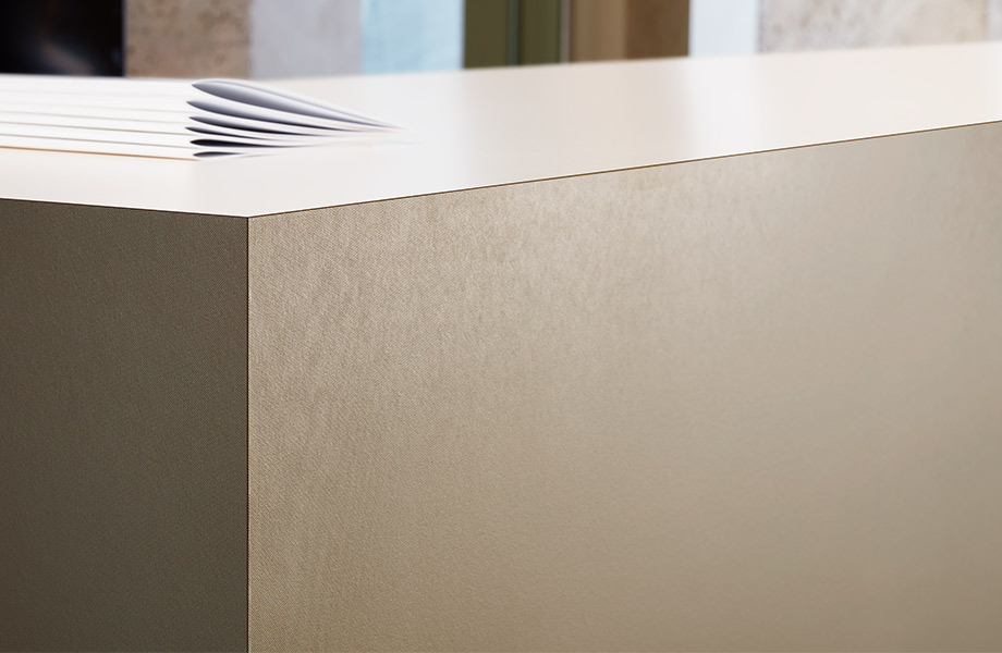 A Glimpse into the Elegant World of DecoMetal® Laminates