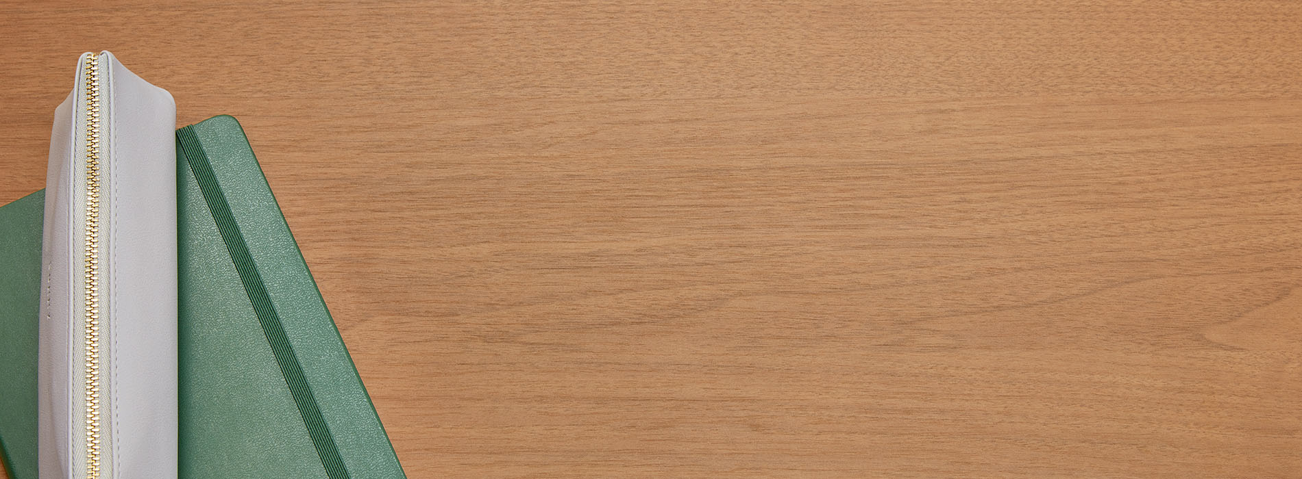 Formica® Laminate in 6995 Cherry Walnut