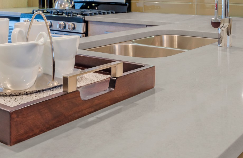 ¿Cuál es el mejor material para los muebles de cocina? | Laminados Formica®