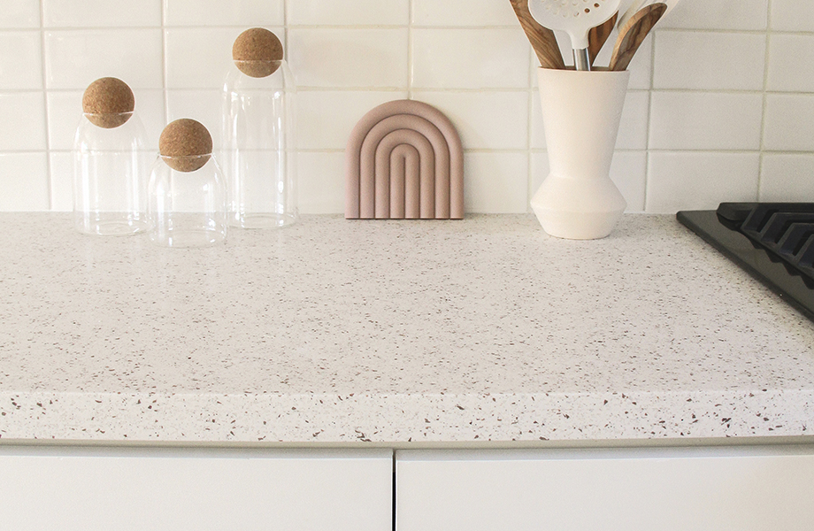 Britdotdesign et les Surfaces Solides Everform® du Groupe Formica