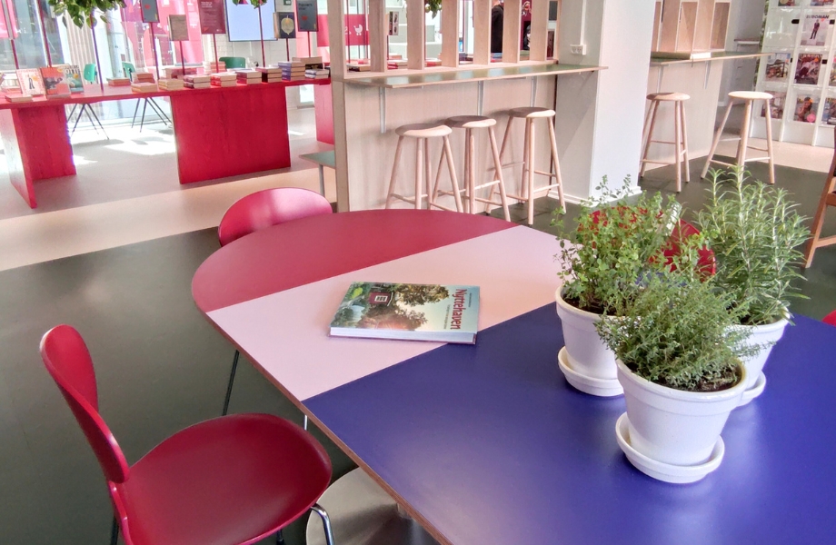 Formica® Laminat gir liv til biblioteksinteriøret | Formica Group